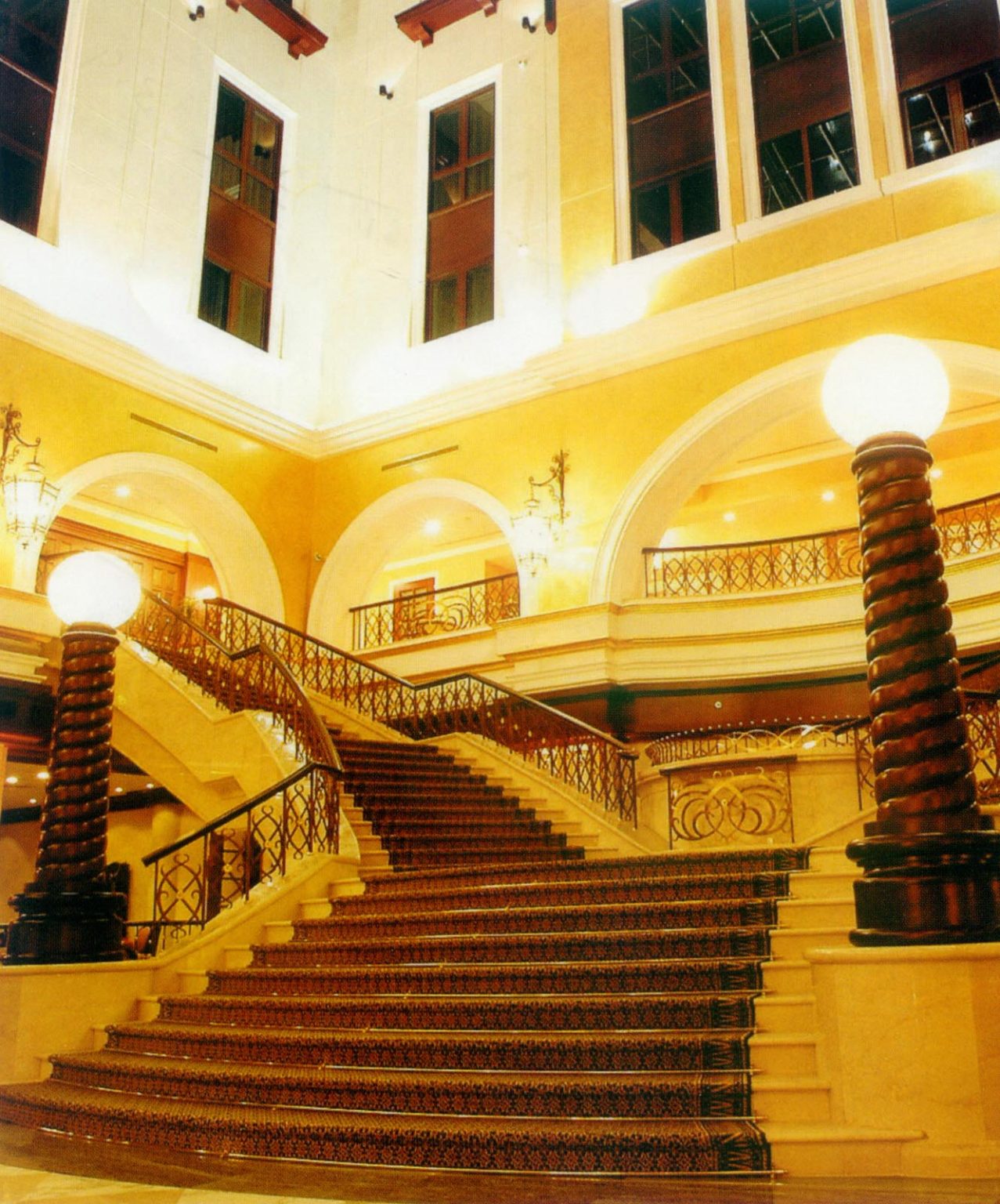 Movenpick Hotel – DAR